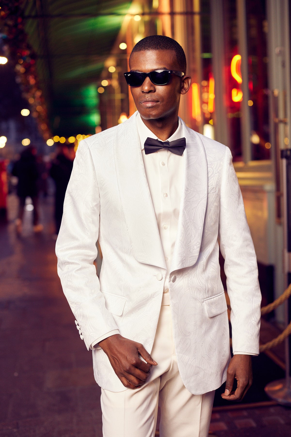 Custom Suits vs. Off-the-Rack: Elevate Your Style with Zane's Exceptio